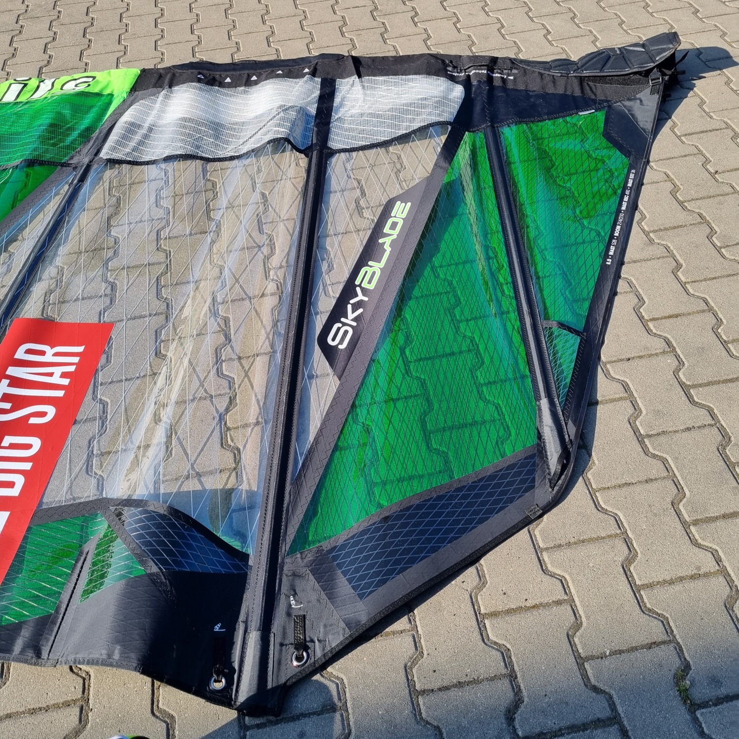 LOFTSAILS Windsurf sail Skyblade 8.0 Green 2022 - Price, Reviews - EASY ...